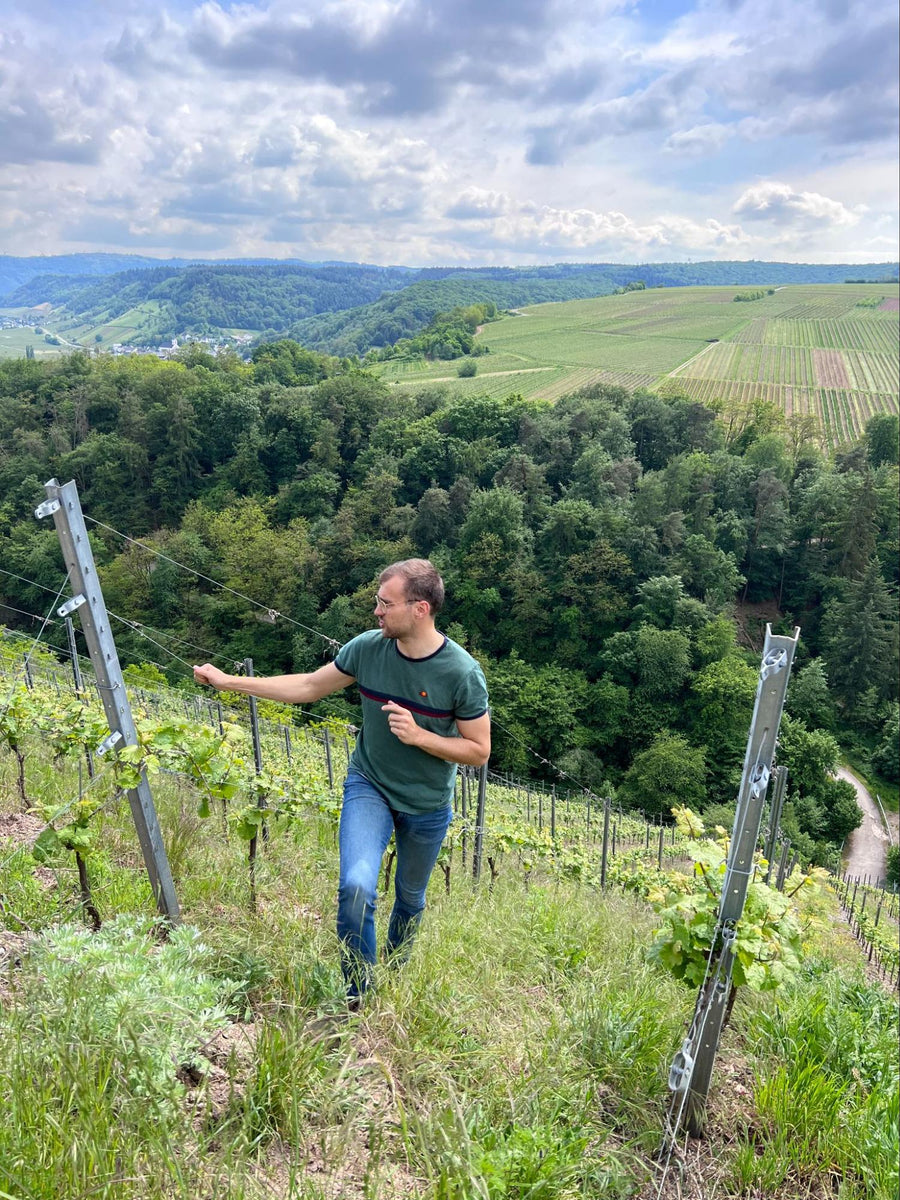 Carl Loewen – Flatiron Wines & Spirits - Home